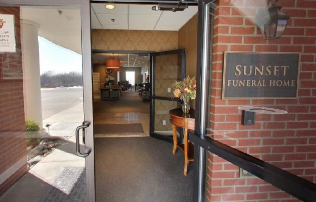 Sunset Funeral Home Evansville In